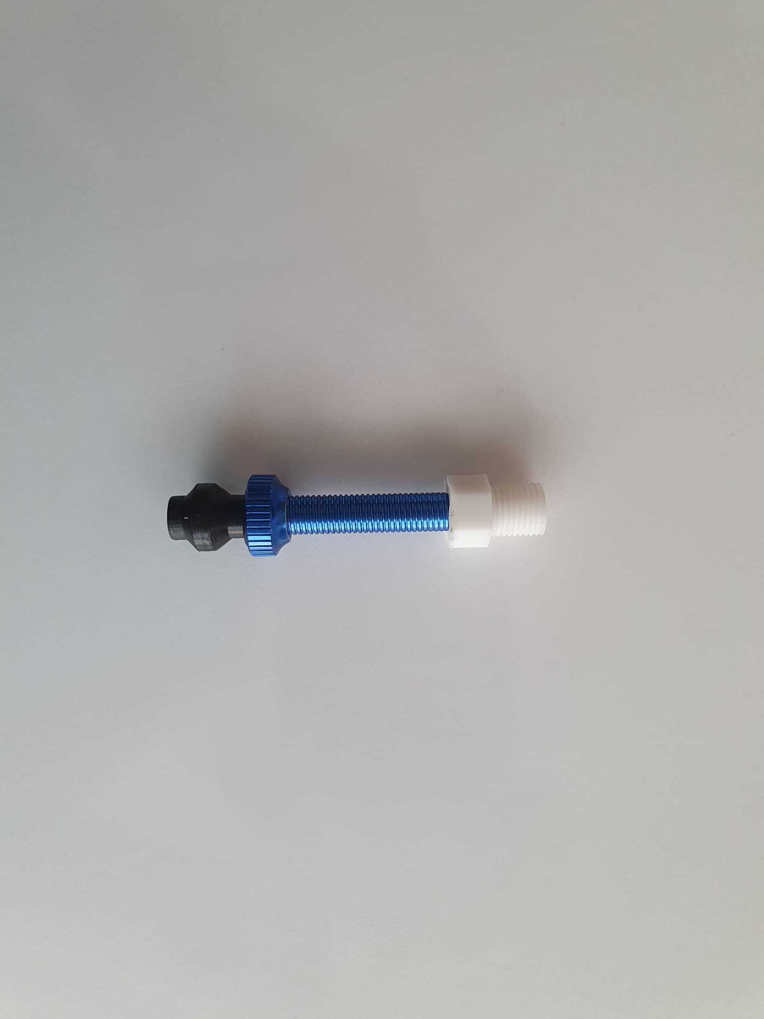 STL file Presta-Schrader adapter with howitzer extractor・3D printing ...
